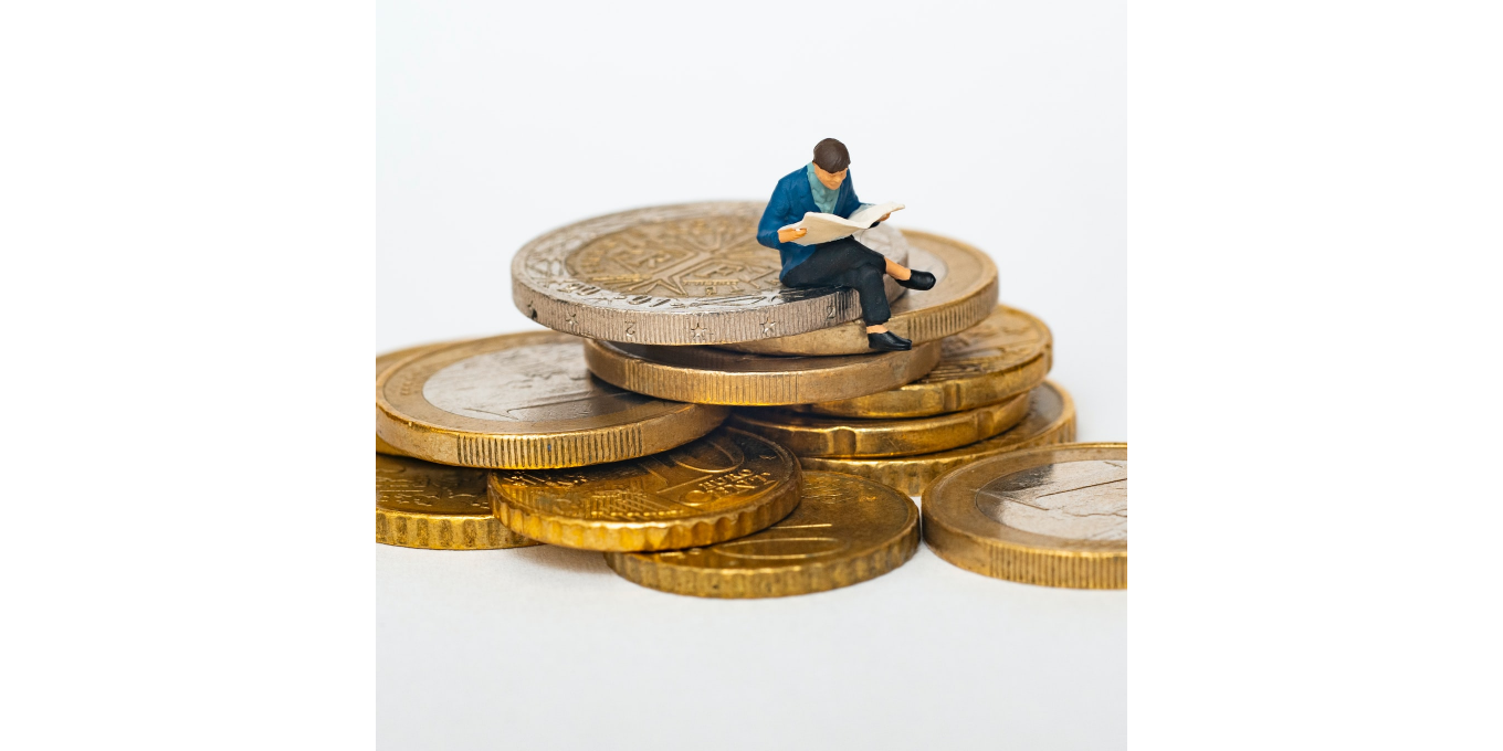 Crydis - Blockchain and Renting: Making Renting Easier and More Secure